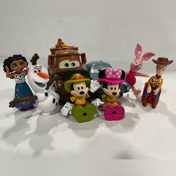Disney | Toys | Disney Mini Figures Bundle | Poshmark